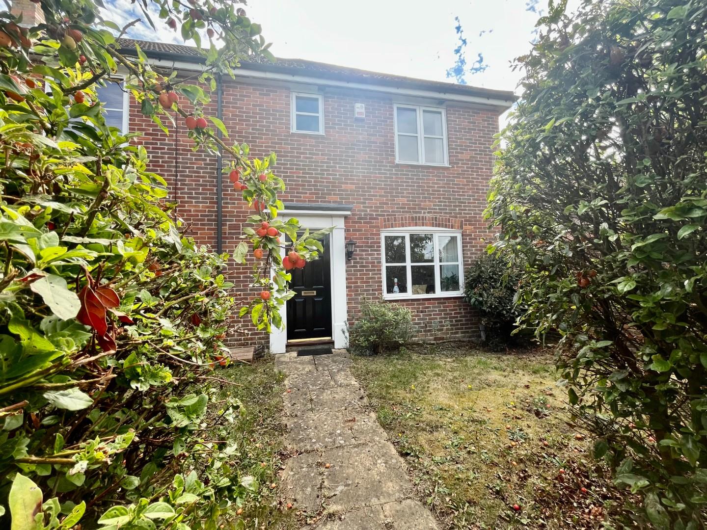 3 Bed, 2 Bath Property For Rent in Ashfield Road, Elmswell, IP30 9HG